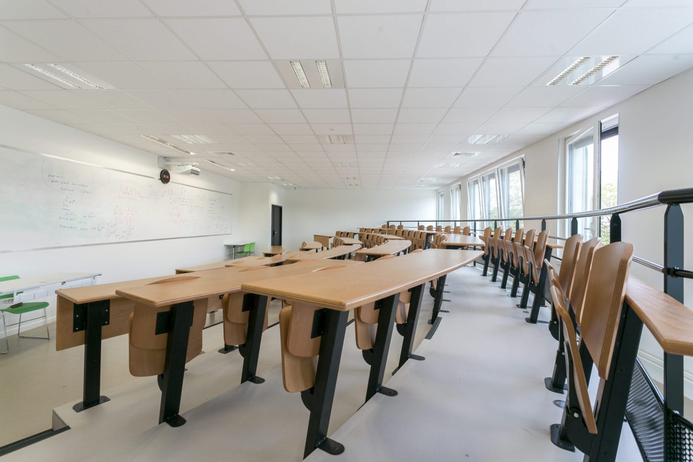 Création d'amphithéâtres - aménagement école et université
