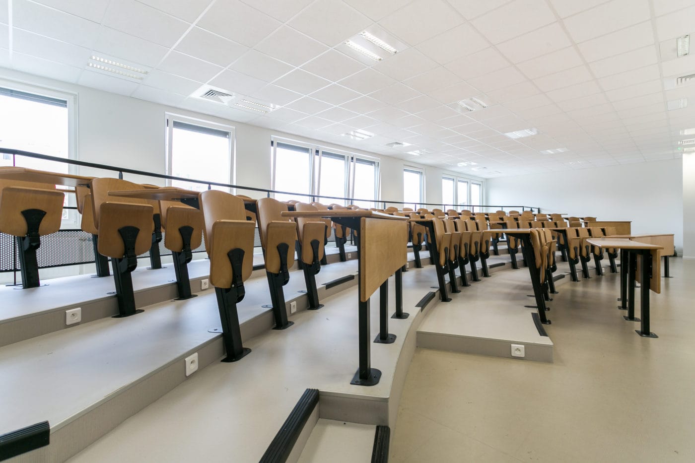 Création d'amphithéâtres - aménagement école et université